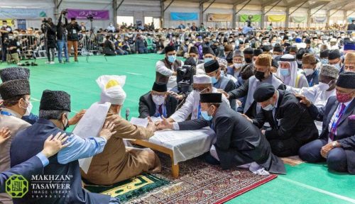 Bukti dukungan Ilahi: Khalifah Ahmadiyah Menyampaikan Perkembangan global selama setahun dalam ...